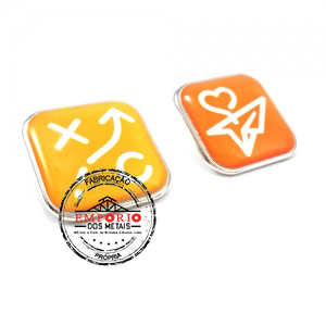 Pins com adesivo e resina (912) - Pins adesivados e resinados ...